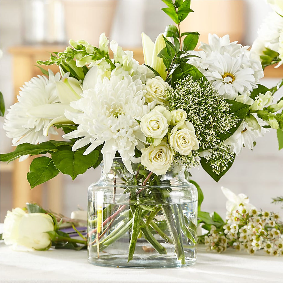 Lansing Florist | Same Day Flower Delivery by Lansing Gardens